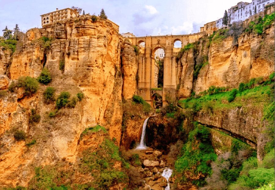 From Seville: Ronda, Setenil white town and Zahara Viewpoint - The Value of This Tour