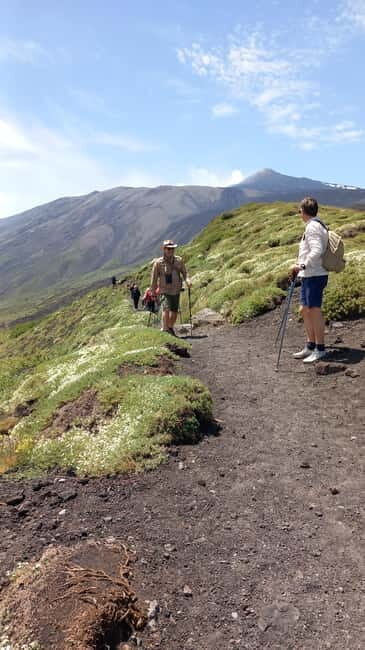 From Siracusa: Etna Tour - Trek, Wine and Food - Exploring Mount Etna: What to Expect