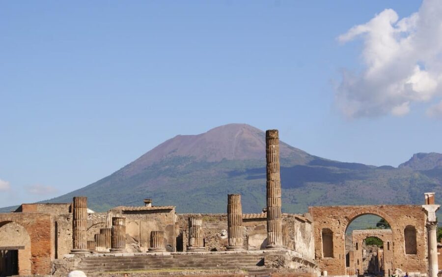From Sorrento: Pompeii, Herculaneum, and Mt. Vesuvius - The Climb and View from Mt. Vesuvius