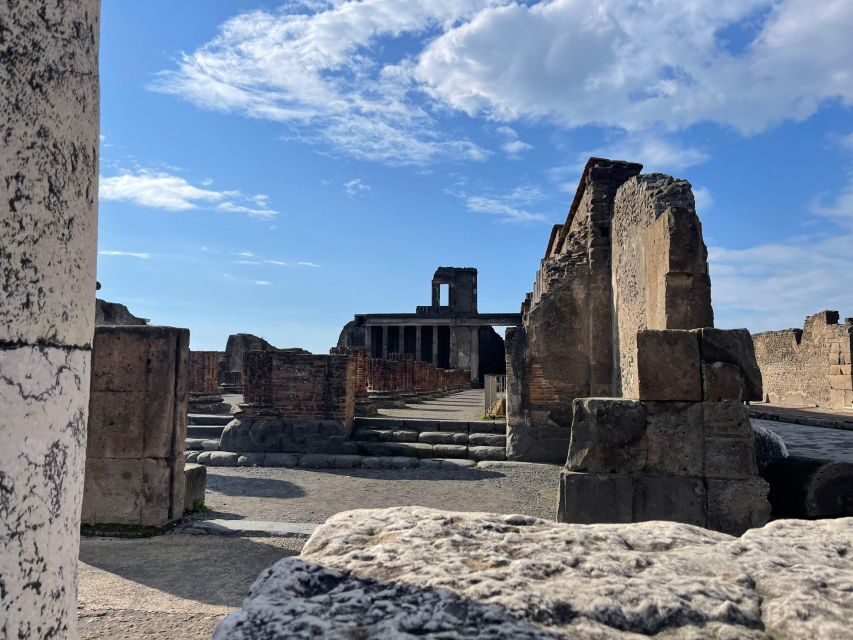 From Sorrento: Pompeii & Vesuvius tour small group - A Deep Dive into the Experience