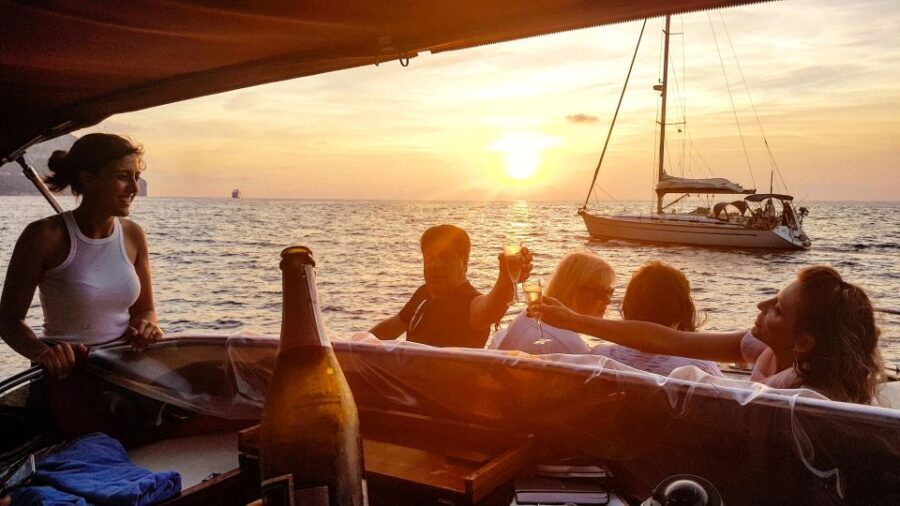 From Sorrento: Sunset Boat Tour of Sorrentine Peninsula 2h - The Itinerary in Detail