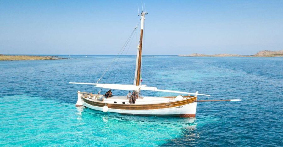 From Stintino: Asinara Vintage Sailing Boat Tour with Lunch - First Stop: Cala Reale & the Quarantine Station
