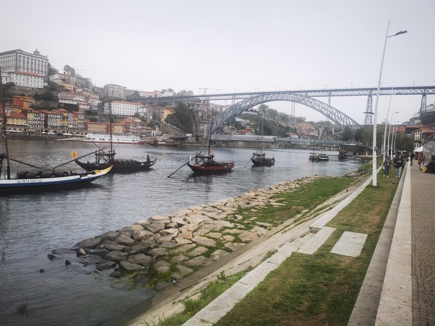 Full Day Private Tour from Lisbon to Porto - Exploring Portos Historic Heart