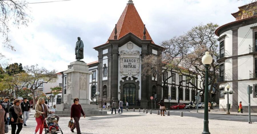 Funchal: Private Guided Walking Tour - The Highlights in Detail