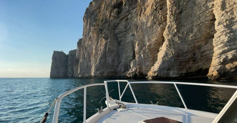 Gaeta - Sperlonga: Boat tour, swim and snorkeling, 4 hours - Orlando Mountain and Cliffs