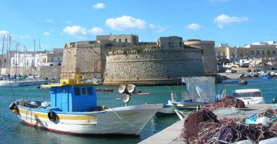 Gallipoli: 2-Hour Guided Walking Tour - Who Will Enjoy This Tour?