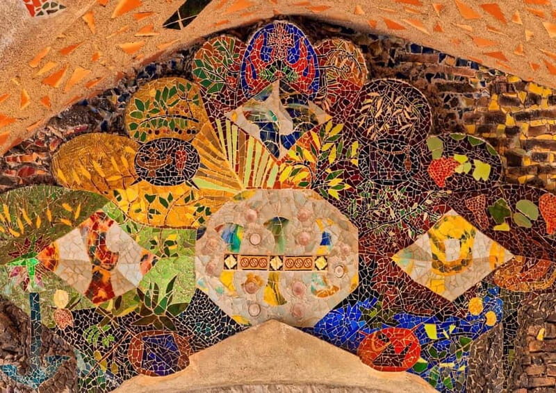 Gaudi's Crypt in Colonia Güell with Audioguide - Visiting the Interpretation Center
