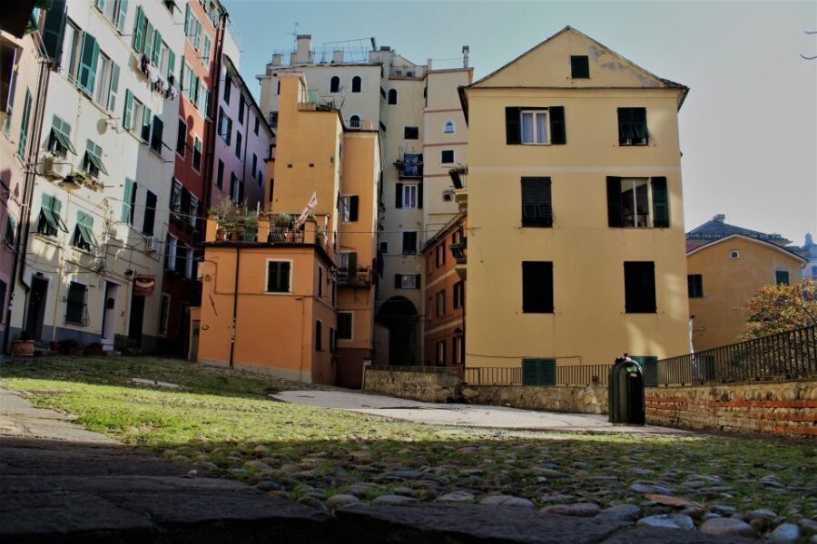 Genoa: Discover the secrets with a Storyteller - Why the Stories and Music Make a Difference