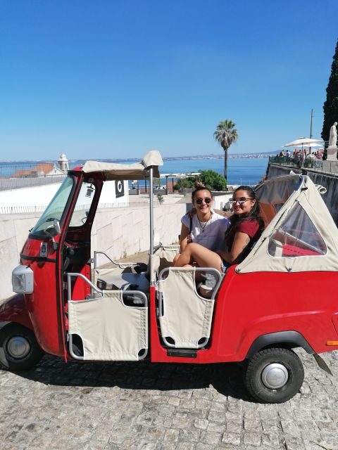 Get a TukTuk tour with a local guide! - Secret Spots, Street Art & Monuments