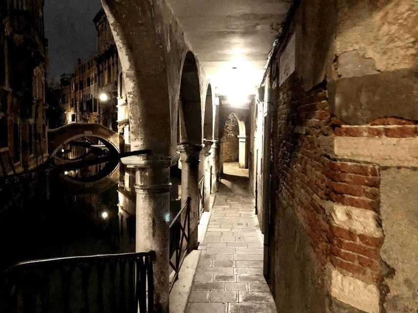 Ghosts of Venice: Castello, San Giovanni & Paolo, Cannaregio - The Itinerary in Detail