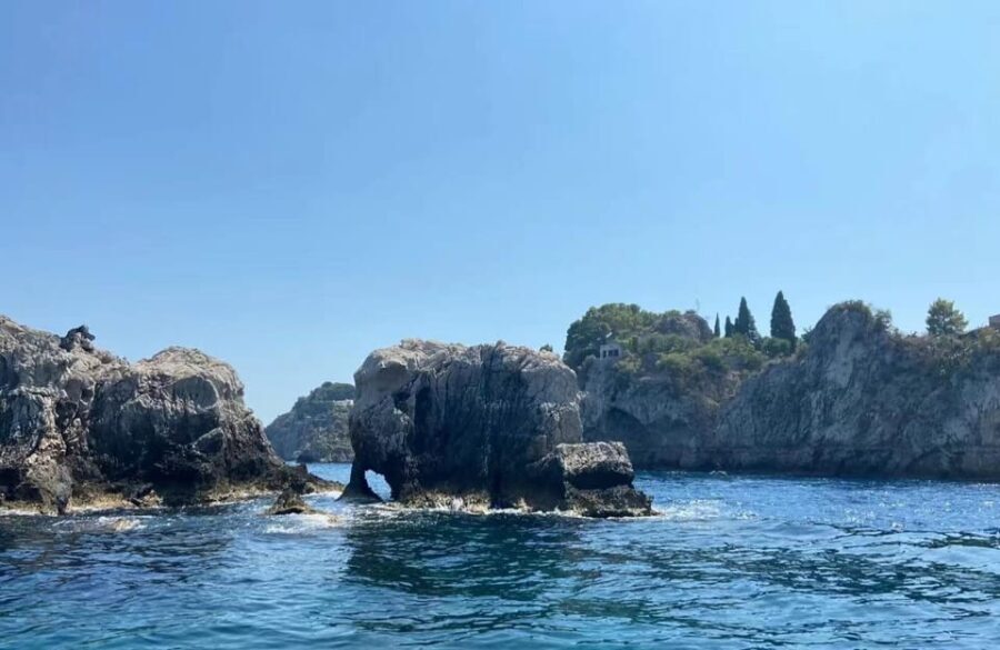 Giardini Naxos: Isola Bella and Grottos Cruise with Aperitif - Practical Details and What to Expect