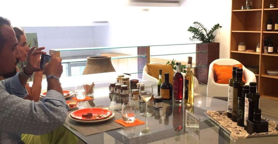 Giardini Naxos, Taormina: Sicilian Tasting Oil Wine Product - Why This Experience Stands Out
