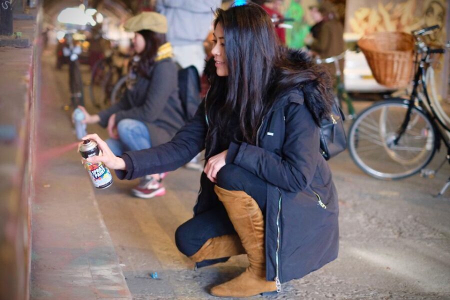 Gin Safari: Boozy London History on Two Wheels - What’s included and what’s not