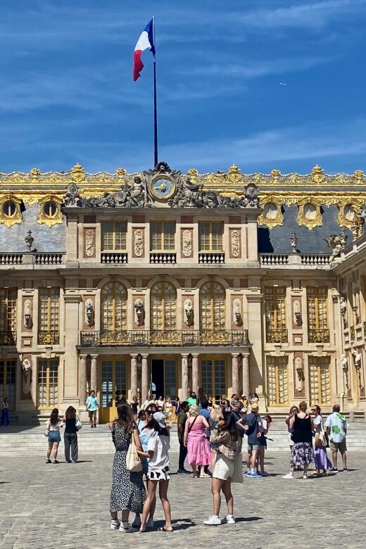 Giverny Versailles Trianon Small Group by Minivan from Paris - The Itinerary in Detail