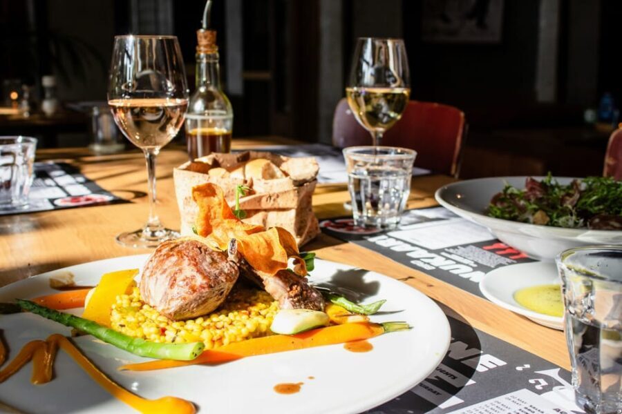 Gourmet 5-Course Dinner Experience in Valencia - Who Would Enjoy This?