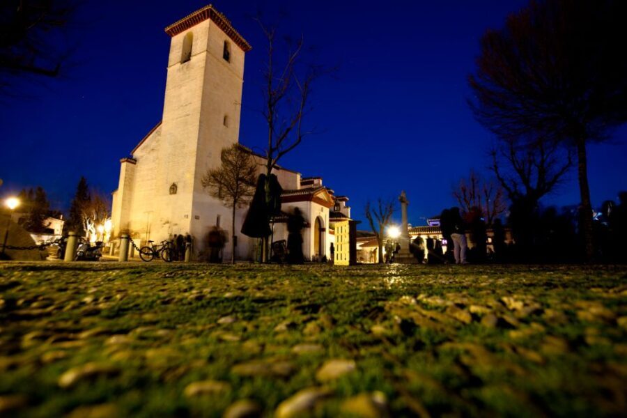 Granada: Albaicin and Sacromonte Evening Walking Tour - La Calderería: A Taste of Moorish Granada