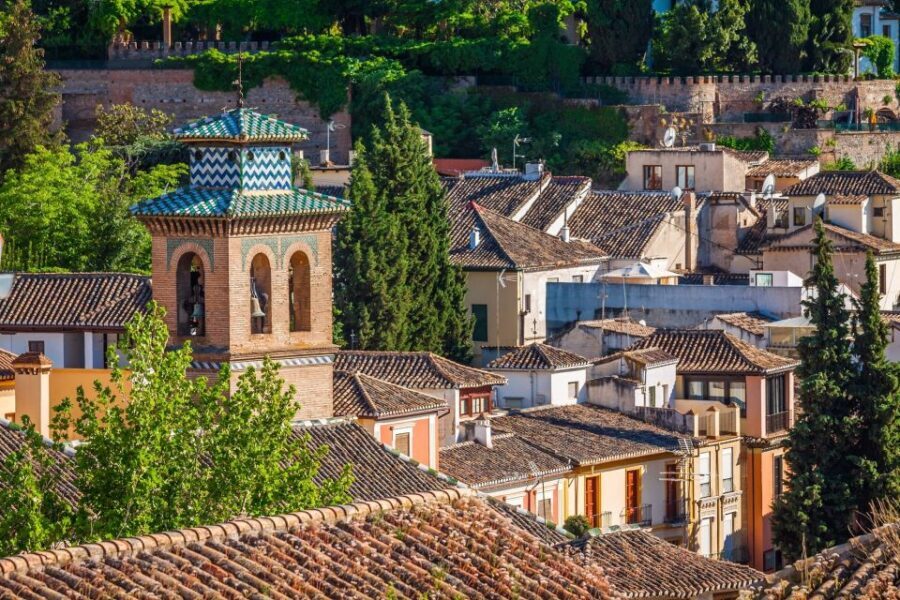 Granada: Albaicín and Sacromonte Walking Tour - A Closer Look at This Granada Experience