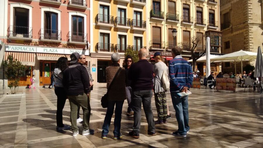 Granada: City center and Albaicin Private Tour - What to Expect and Practical Details