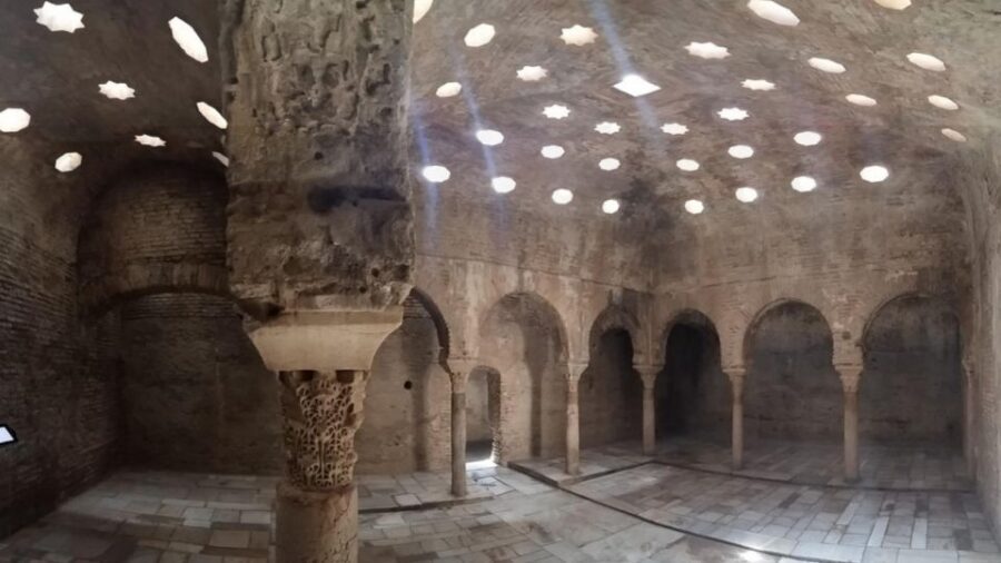 Granada Nazarí: La nobleza frente a la Alhambra - Why This Tour Offers Good Value