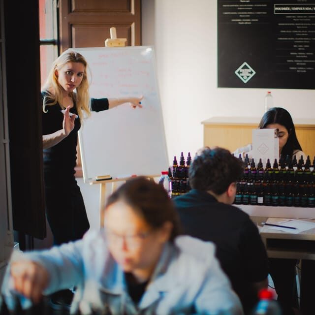 Granada: Perfume Workshop - Who Should Consider This Experience?