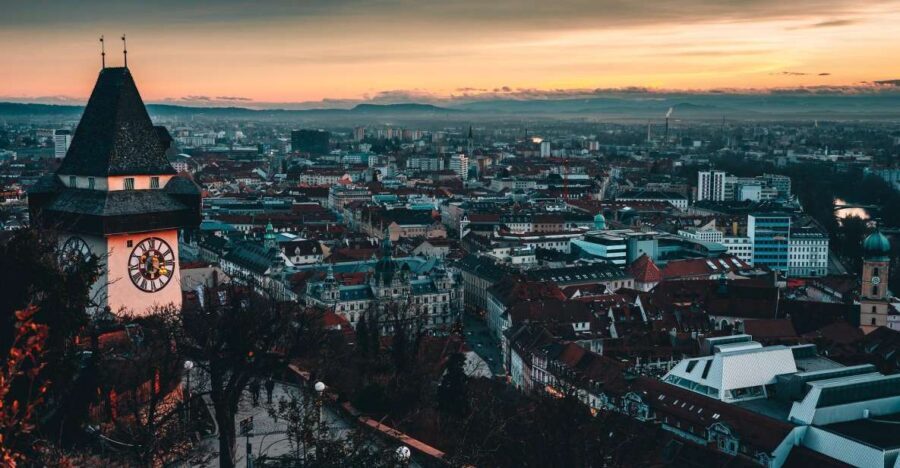 Graz - Private tour including Castle visit - Strolling Through Graz’s Old Town