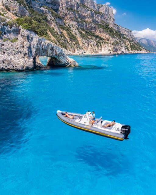 Guided cruise to Cala Goloritzè, Cala Mariolu, Cala Gabbiani and Biriala - What You Can Expect: A Day of Wonder and Relaxation