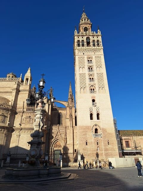 Guided tour in the Cathedral of Seville - A Closer Look at the Guided Tour Experience