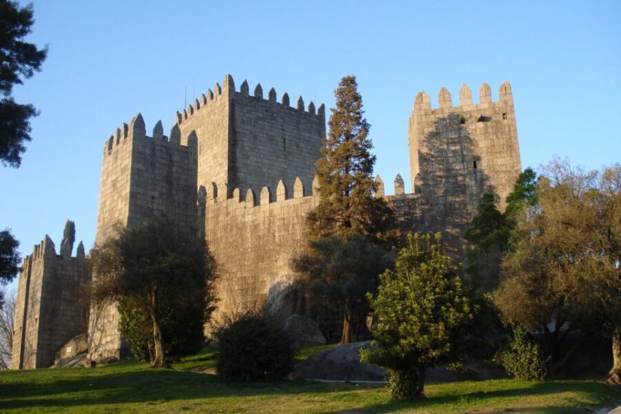 Guimarães: Half-Day Private Tour from Porto - Exploring the Itinerary: What to Expect