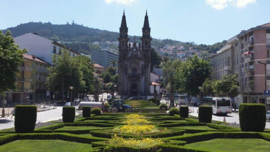 Guimarães Tour(4Hours): From Oporto;City Tour- Half Day Trip - What You Can Expect from the Tour