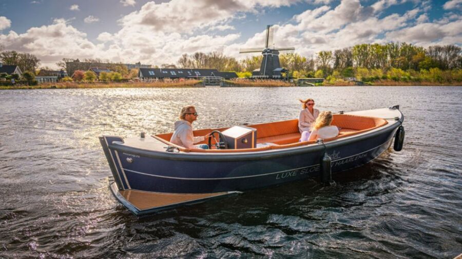 Haarlem: Private Boat Rental City Center - An In-Depth Look at the Haarlem Self-Sail Boat Experience