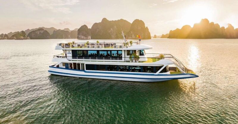 Halong 5 star Luxury Day Cruise, Caves, Kayak & Buffet Lunch - Introduction