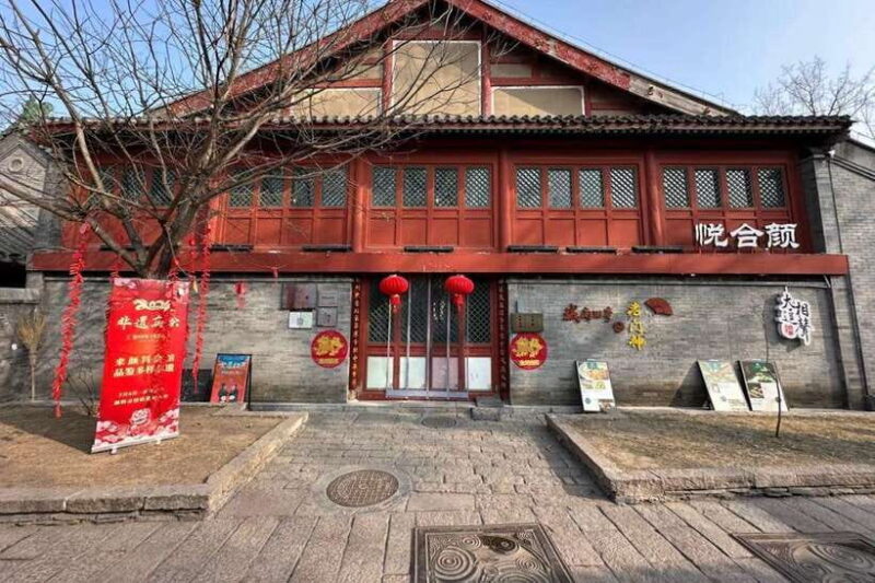 Hands-On Creation of Peking Opera Crafts - Creating a Peking Opera Keepsake: An Authentic Touch of Beijing Culture
