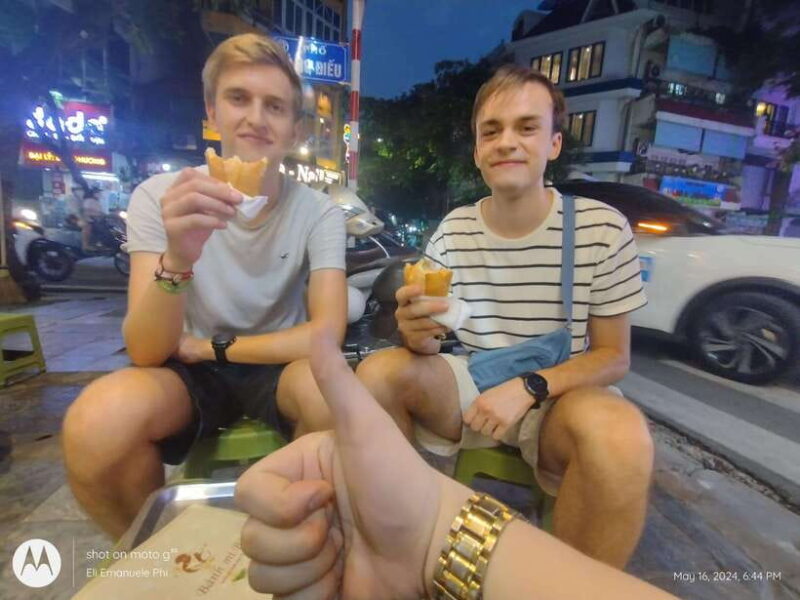 Hanoi Local Experience Food Tour with a Local Foodie - Key Points
