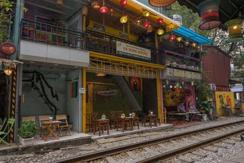 HANOI MOTORBIKING TO TOURIST ATTRACTIONS & STREET FOOD TOUR - Key Points