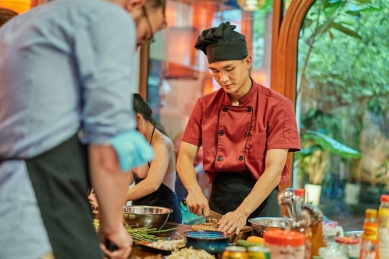 Hanois Culinary: Authentic Cooking Class and Local Market - Key Points