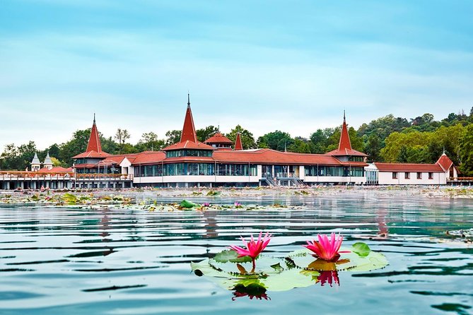 Heviz Thermal Lake, Keszthely town and castle private tour - Key Points
