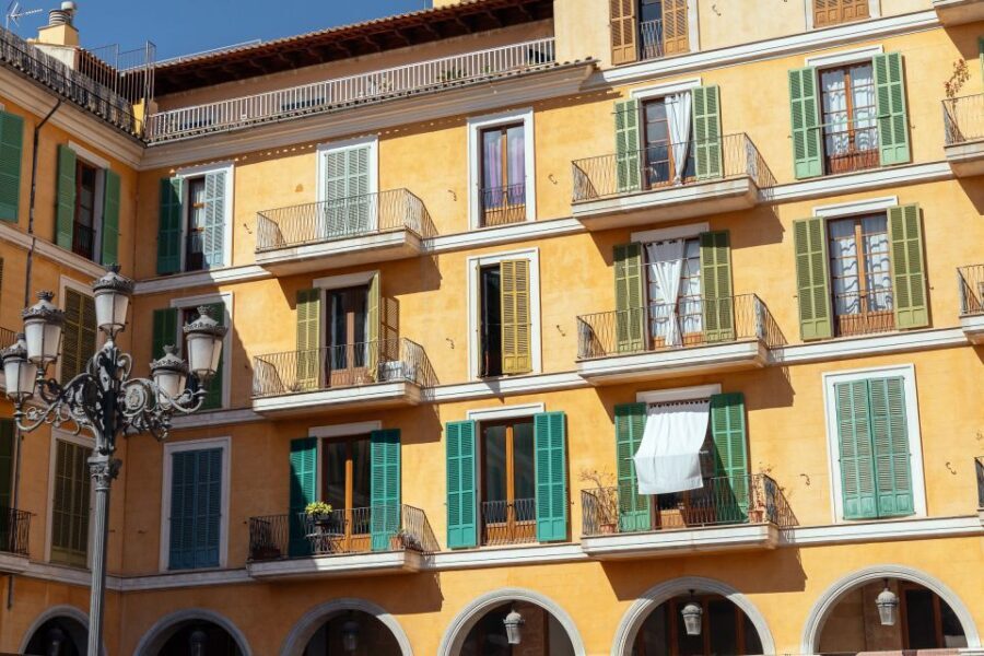 Highlights & Hidden Gems of Palma de Mallorca Private Tour - How It Balances Cost and Value