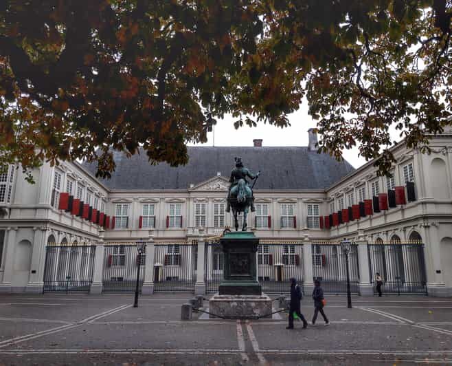 Historical Tour of The Hague - The Practical Aspects
