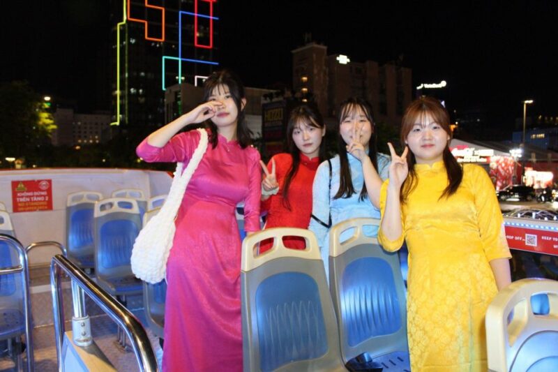 HoChiMinh City: 1Round bus tour -dinner on cruise by AnhViet - Key Points