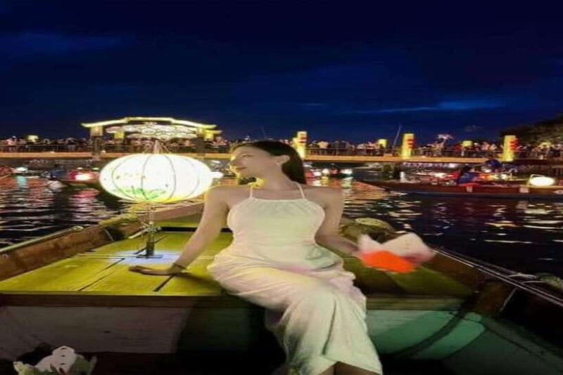 Hoi An : Lantern Boat Trip & Release Lantern - Key Points