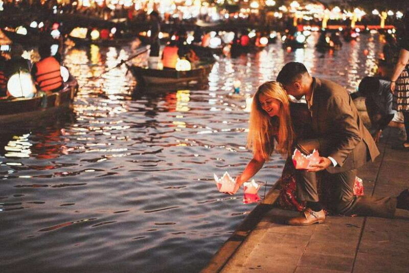 Hoi An: Sunset Boat Proposal & Couple Photoshoot Tour - Key Points