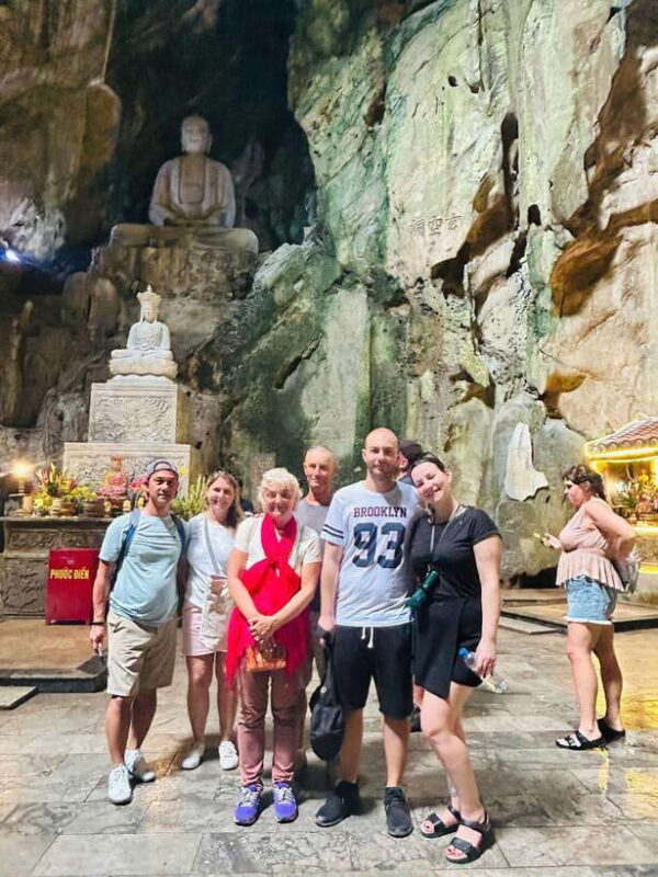 Hoian/Danang: Marble Mountain - Am Phu Cave & Lady Buddha - Stop 1: Linh Ung Pagoda and Lady Buddha