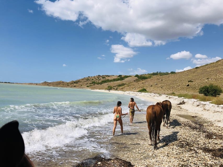 Horseback riding in the beaches of Sciacca - The Itinerary Breakdown