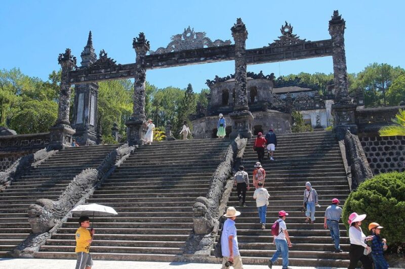 Hue: Hue Royal Tombs Tour Visit 3 Best Tombs & Pagoda - Key Points