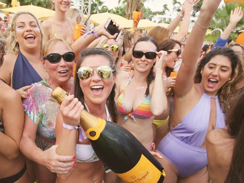 IBIZA : Organization of your Hen (Bachelorette) Party - What’s Included and What’s Not