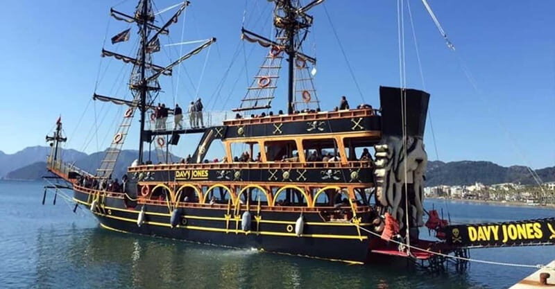 Icmeler Pirate Boat Trip, Lunch, Unlimited Drinks Foam Party - Practical Details and Tips