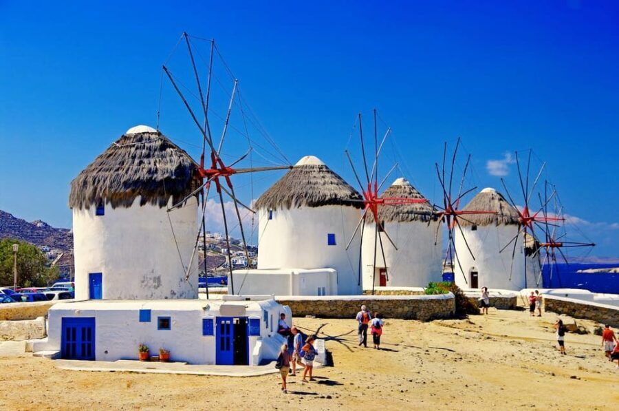 Iconic Mykonos: A Guided Walking Tour of Highlights - The Breakdown of the Itinerary