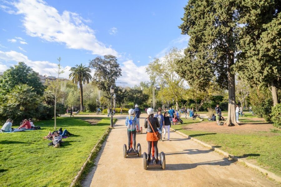 Intro Segway Tour Barcelona 1h - The Experience from Reviews: What Travelers Say