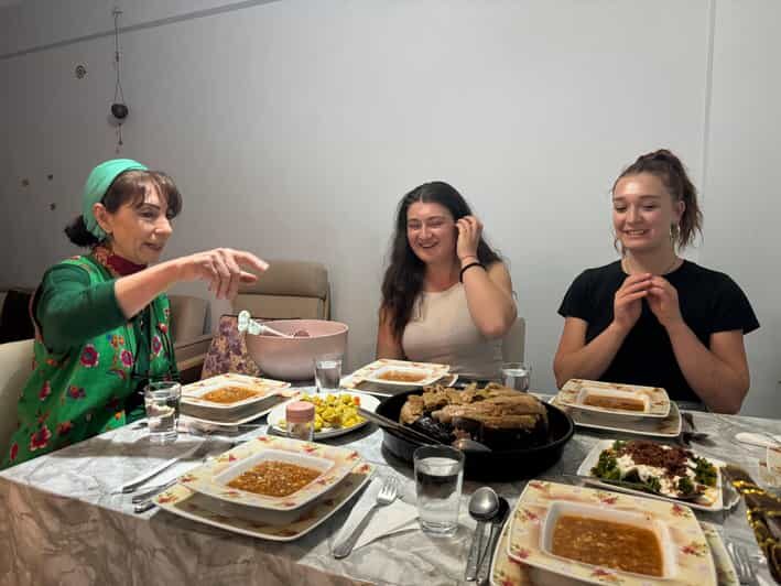 Istanbul Authentic Turkish Family Dinner with Eastern Family - FAQ