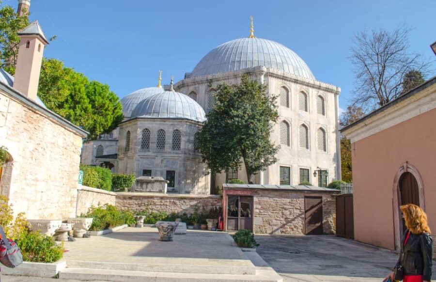 Istanbul: Best of Istanbul Tour with Lunch and Tickets - What Makes This Tour Valuable?